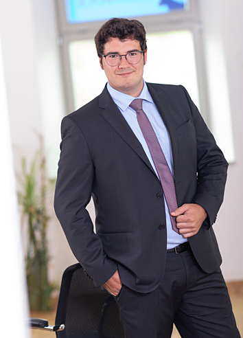 Rechtsanwalt Peter Huhn - Kanzlei Steinbock & Partner